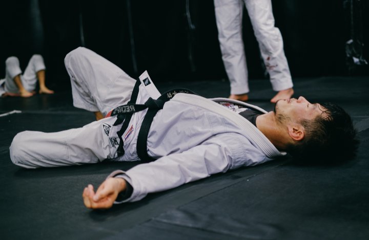 How Many Calories Does Jiu Jitsu Burn? – JiuJitsu.com